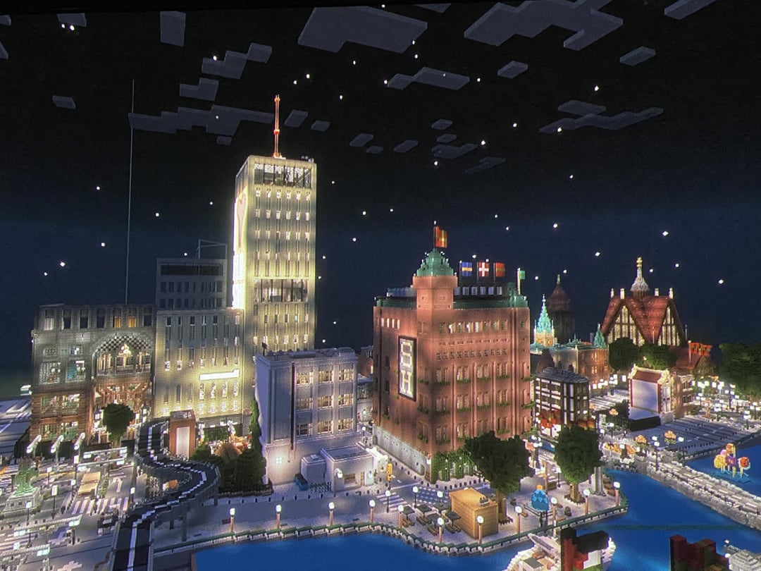 Showing my Minecraft city part 2! - MineNest, Mine Nest