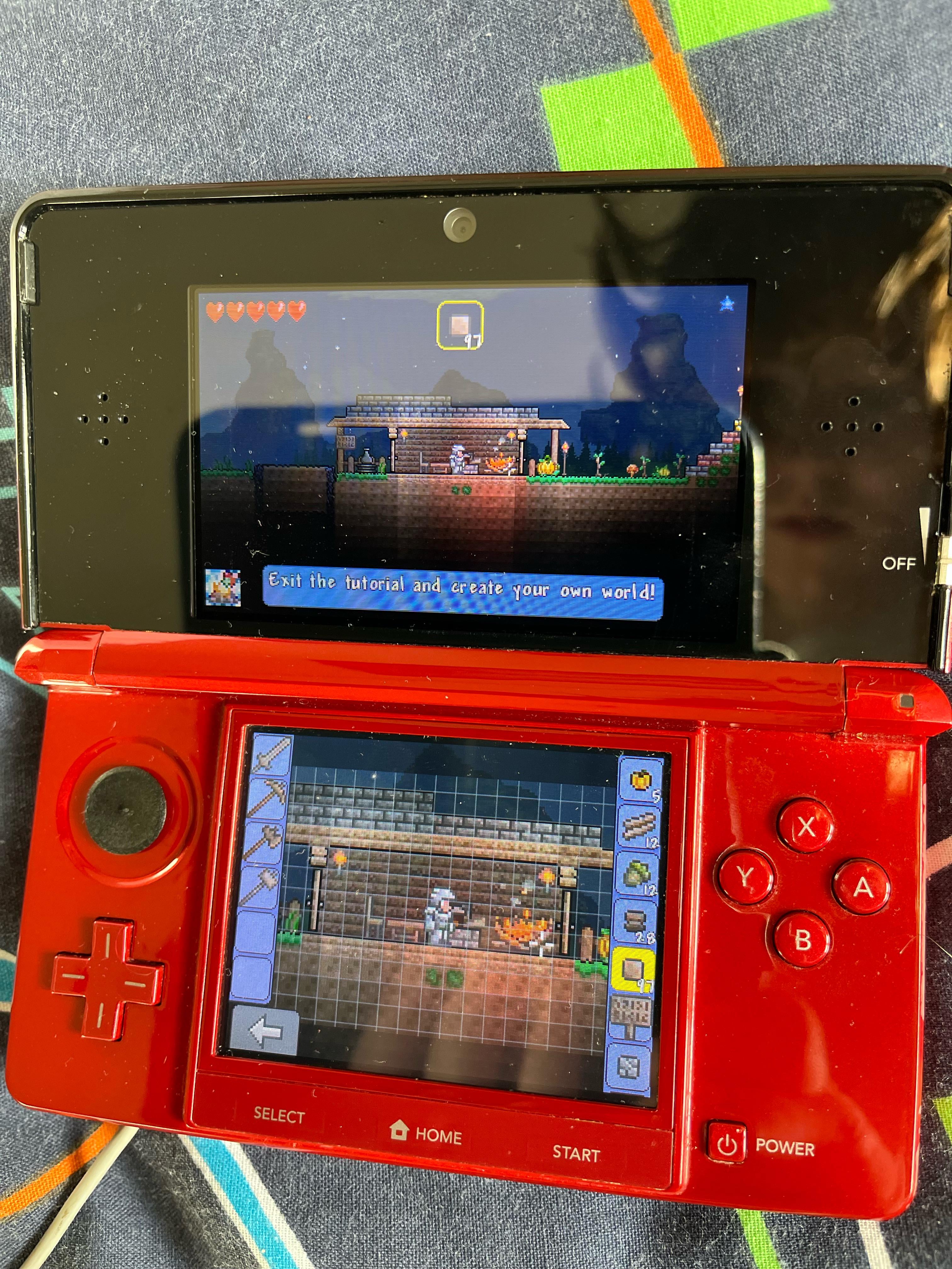 While I wait for my SD card to arrive, I built a house in the 3DS ...