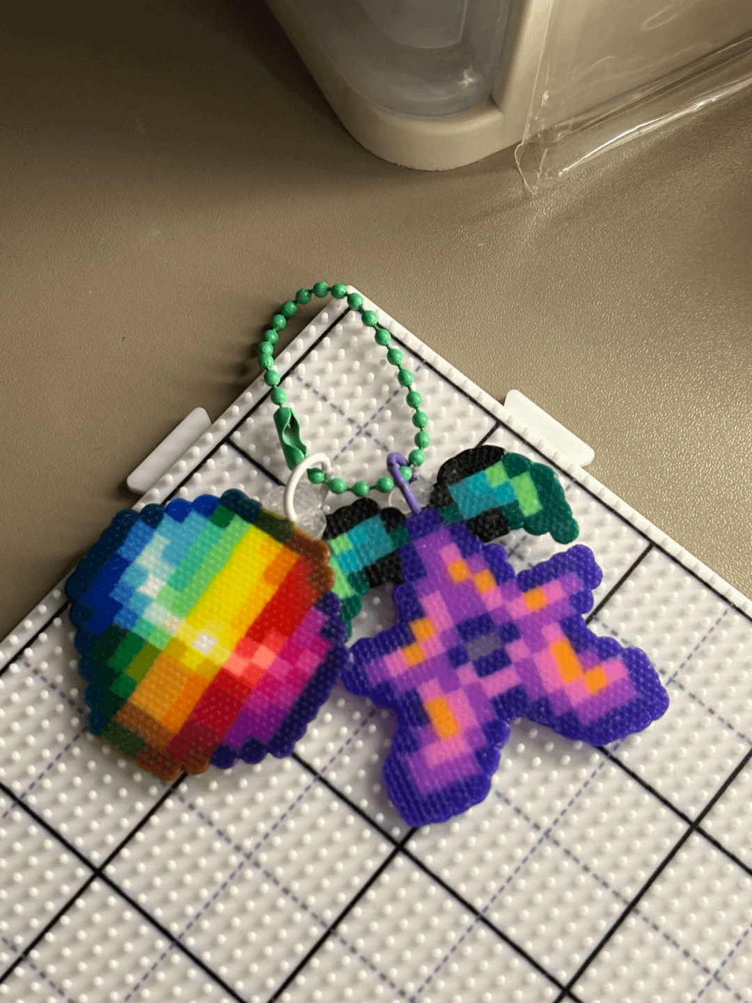 These are my handmade pixel art keychains！ - MineNest, Mine Nest